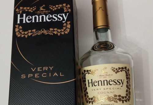 Hennessy для реквизита