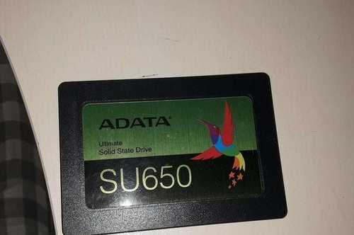 Ssd adata su 650