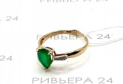 Золотое кольцо с зелёным агатом 585 пробы 1.38 гра