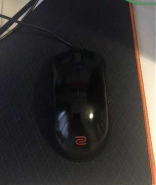 Игровая мышь zowie и клавиатура