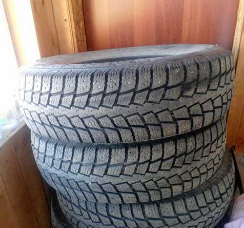 Marshal Power Grip KC11 225/75 R16