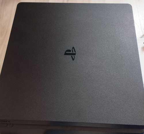 Игровая приставка ps4 slim