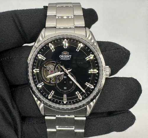 Часы наручные мужские Orient RA-AR0002B10B