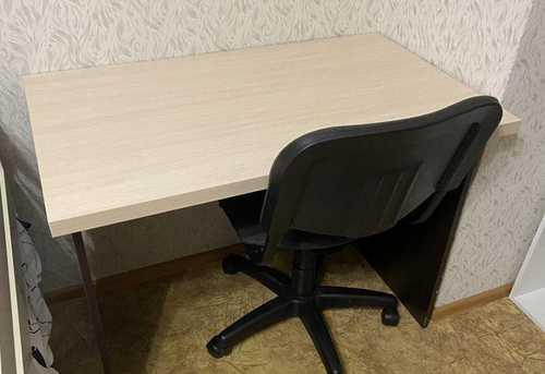 Письменный стол и стул