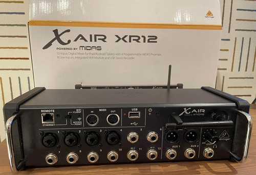 Цифровой микшер Behringer XR12