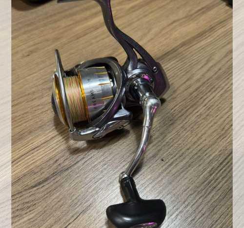 Катушка daiwa freams