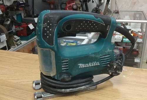 Лобзик Makita 4329