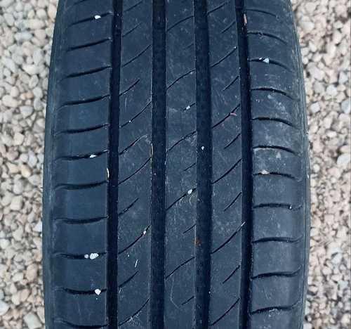 Delinte DS2 185/60 R15 84H