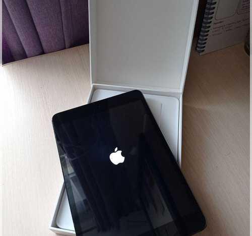 iPad mini Wi-Fi 16GB black