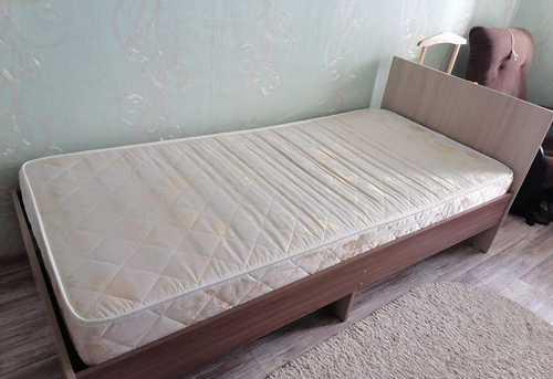 Кровать с матрасом 90*200