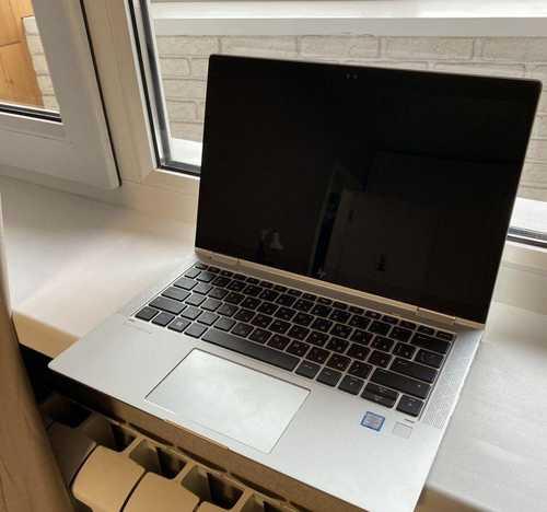 Ноутбук HP ElitebooK x360 1030 G3