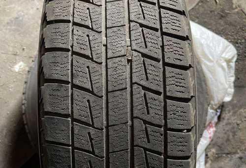 Bridgestone Blizzak Revo1 215/60 R16 95Q