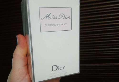 Аромат Мисс Диор (Miss Dior Blooming Bouquet)