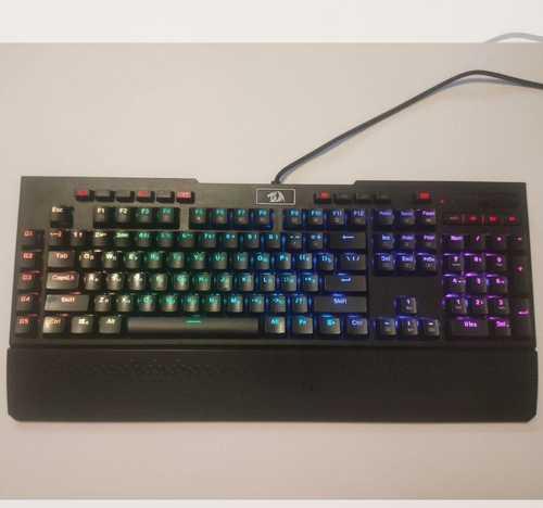 Игровая клавиатура Redragon Brahma K586RGB