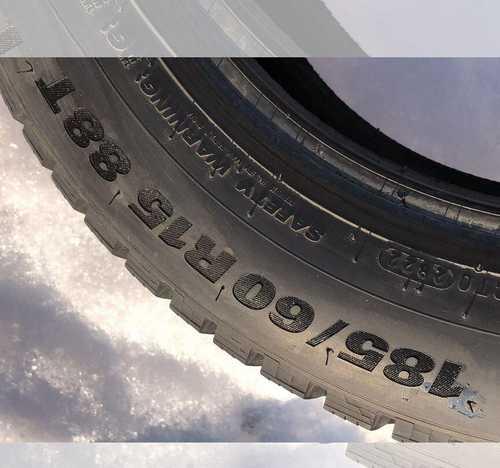 Kumho WinterCraft ice Wi31  185/60 R15