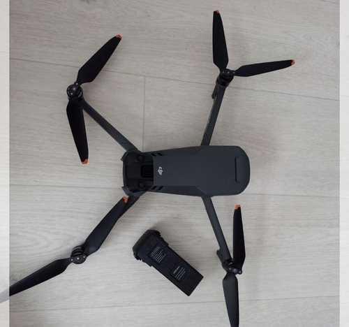 Квадрокоптер dji мавик 3 бу