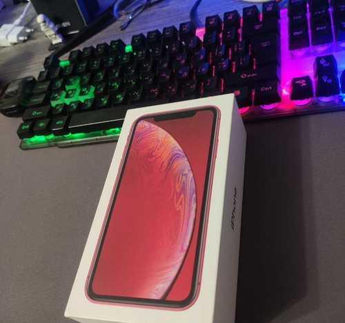Коробка от iPhone xr 64