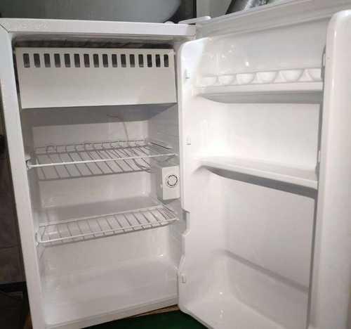 Холодильник Daewoo 69*44 компактный