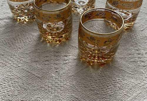 Рюмка и стаканы