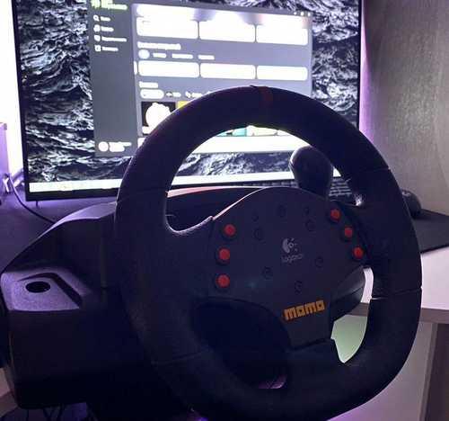 Игровой руль logitech momo racing