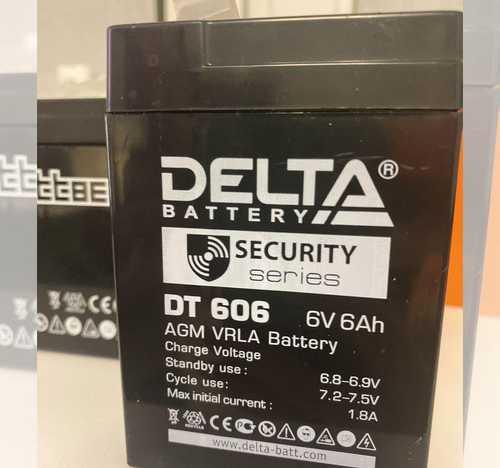 Аккумуляторная батарея delta DT 606