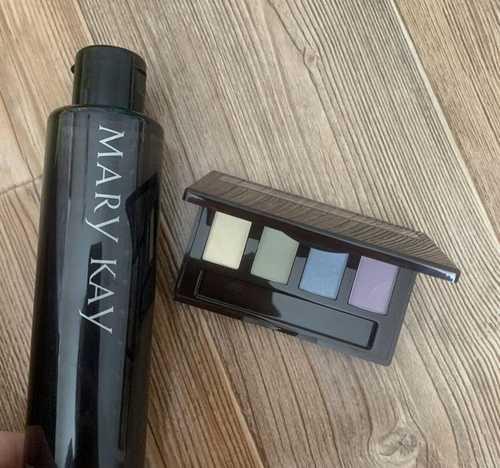 Очиститель для кистей и тени Mary Kay