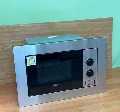 Микроволновая печь Midea MM820B2Q-SS (Арт.58506)