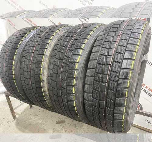 Dunlop SP Winter Maxx WM01 215/65 R16 98N