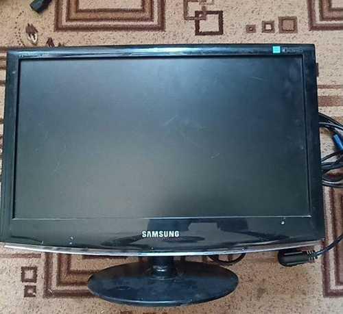 Монитор Samsung Sync master 2033sn