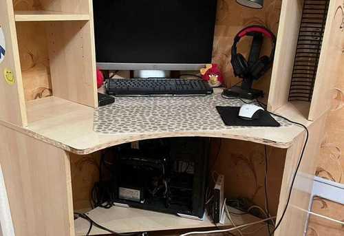 Компьютерный стол Икеа угловой