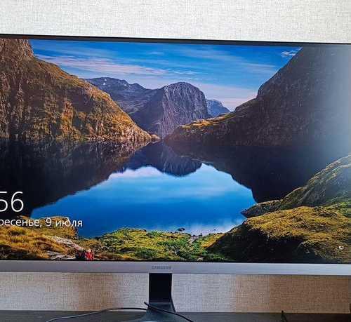 28" Монитор Samsung U28R550UQI