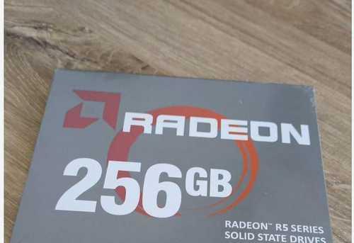SSD AMD Radeon R5 2.5" 256 гб