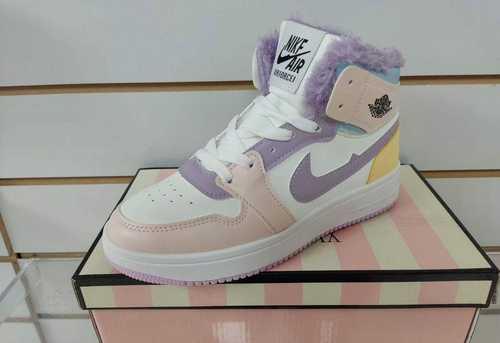 Кроссовки nike AIR force 1 теплые р.37 38 39 40