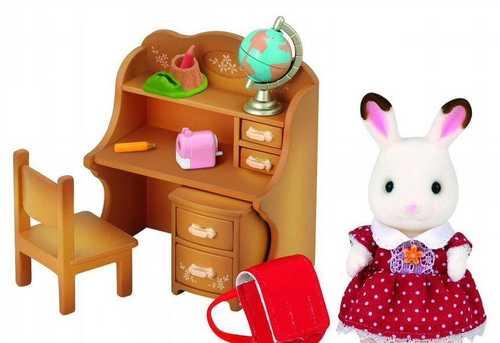 Новый Набор Sylvanian Families Мария за партой