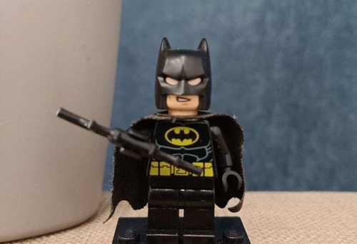 Оригинальная Lego фигурка Бэтмена