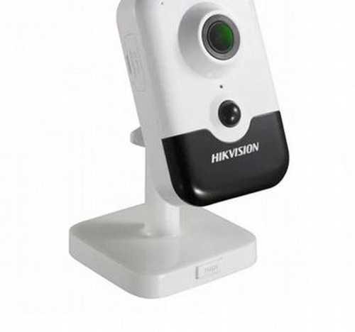 IP-камера Hikvision DS-2CD2463G2-I