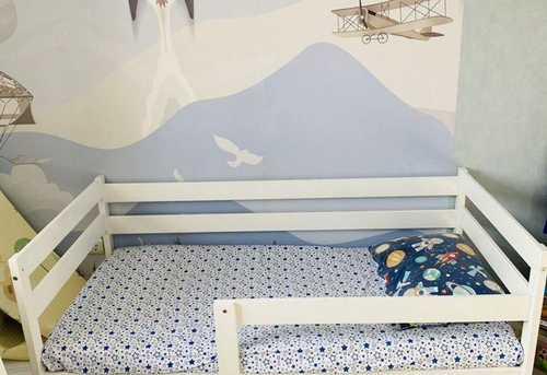 Детская кровать "Софа" с матрасом 160*80