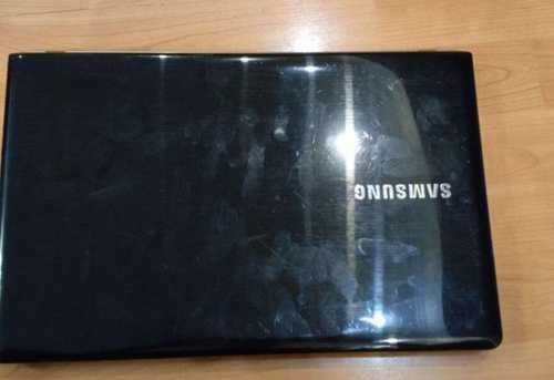 Ноутбук Samsung np300e5v