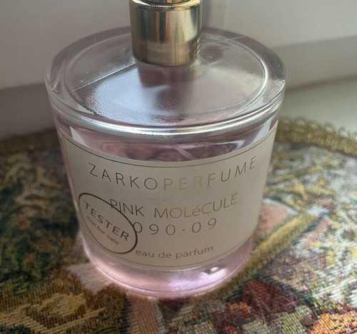 Zarcoperfume pink molecule