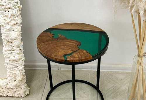Дизайнеский столик, прикроватный столик