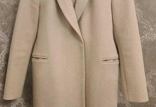 Демисезонное шерстяное пальто женское