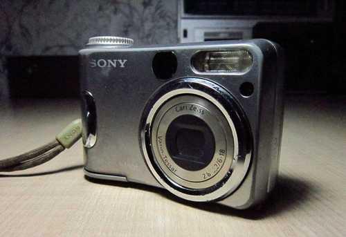 Фотоаппарат Sony DSC-S60