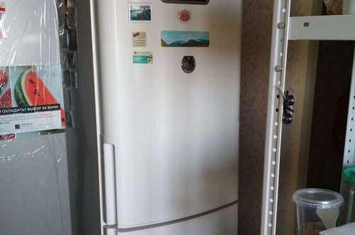 Холодильник бу неработающий