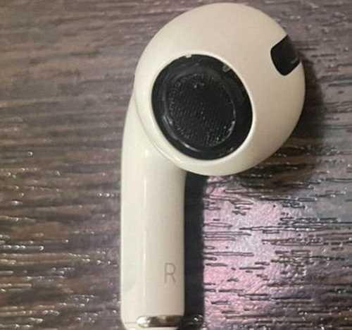 Правый наушник AirPods Pro для ремонта