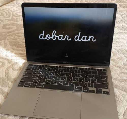 Apple macbook air 13 2020 m1