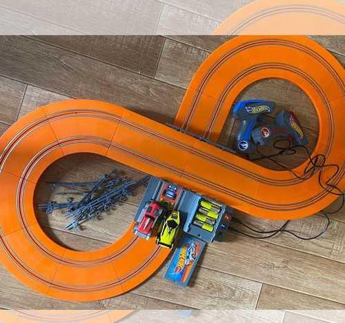 Гоночная трасса Hot wheels