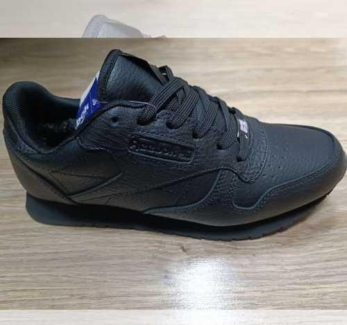 Кроссовки зимние reebok classic