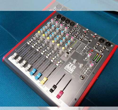 Микшерный пульт allen heath ZED60 -10FX