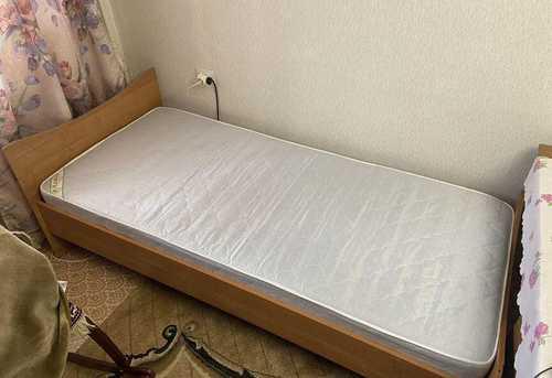 Кровать с матрасом 195 на 90