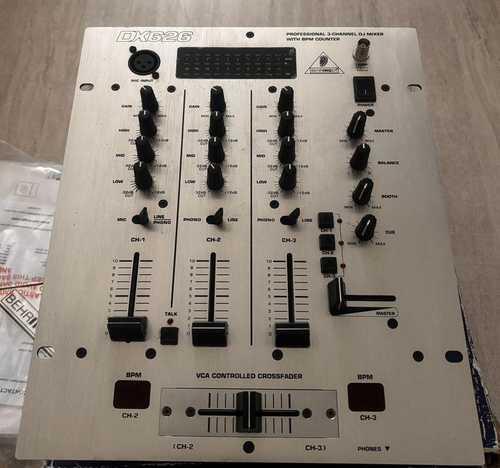 Behringer DX626